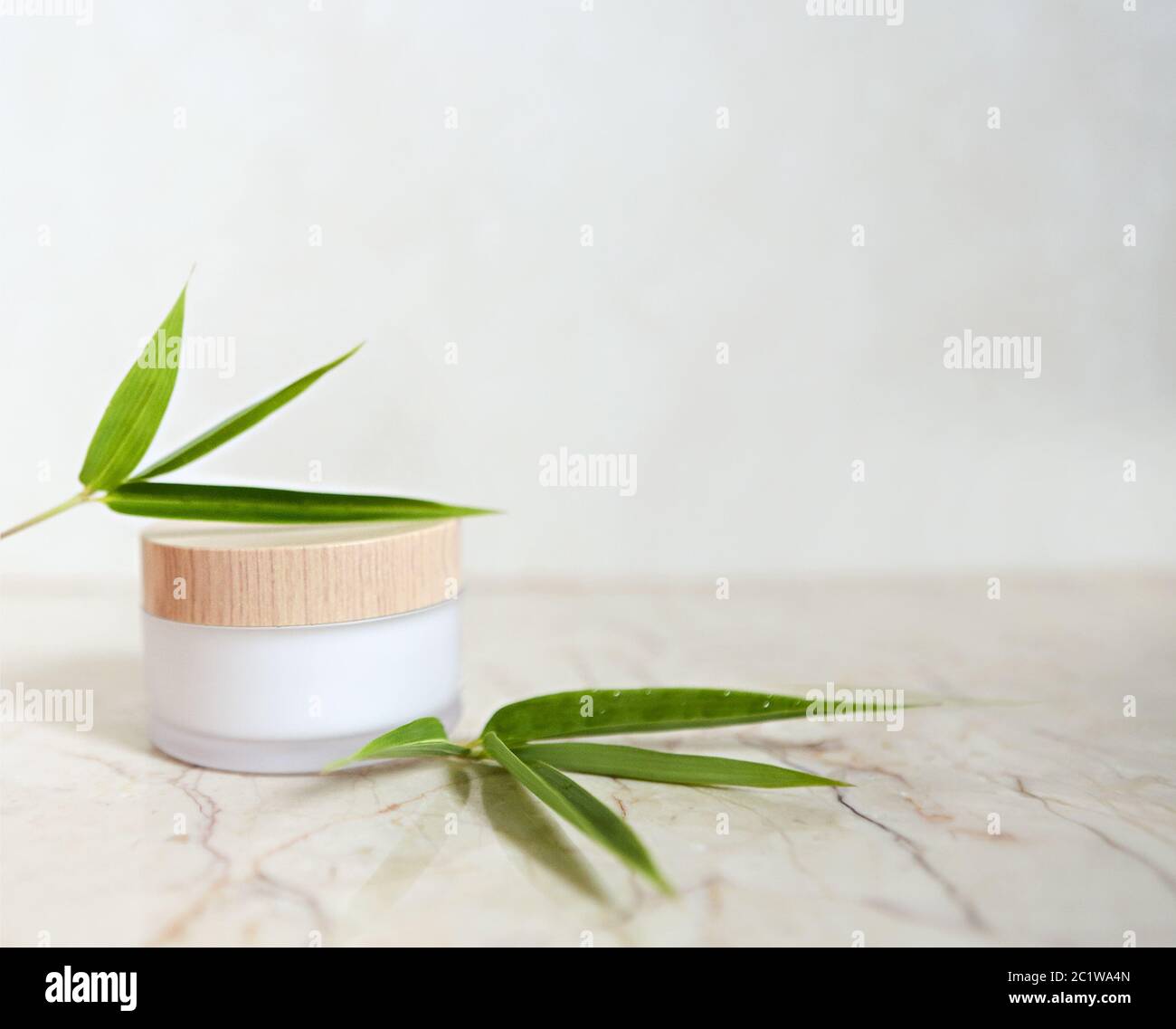 Pure wh hi-res stock photography and images - Alamy