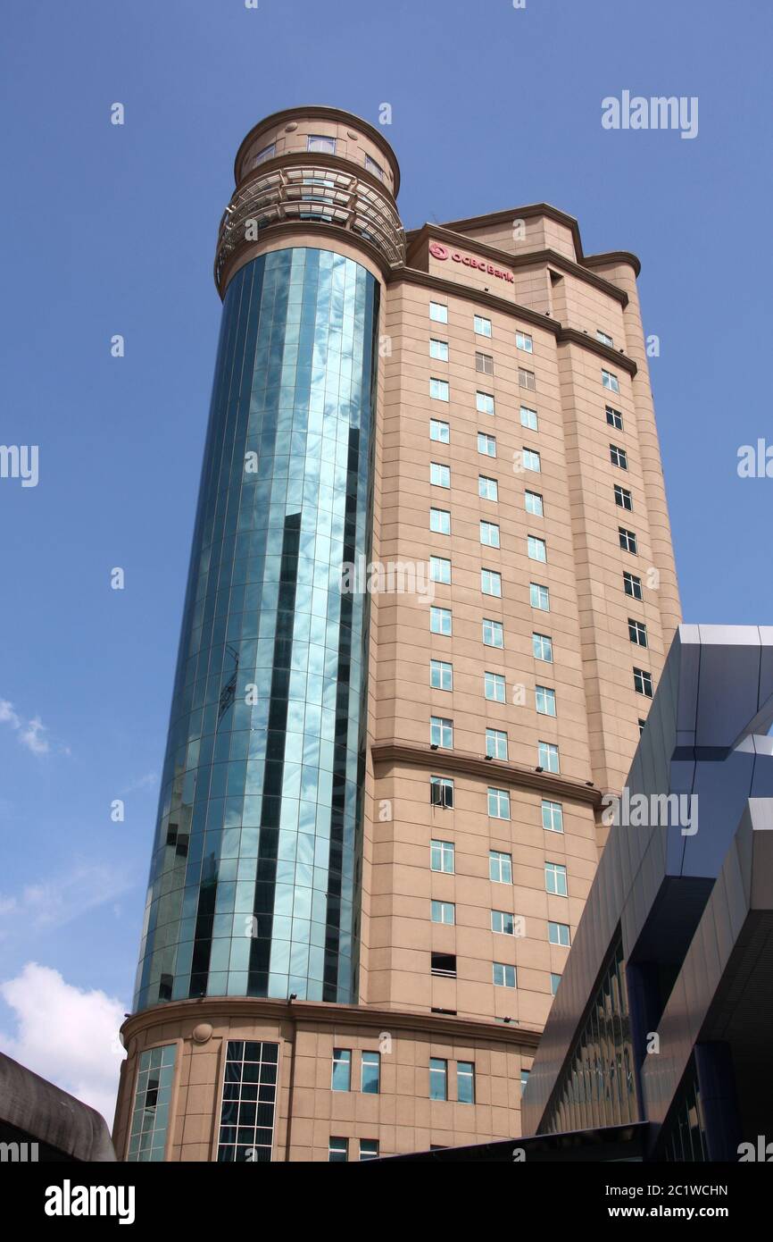 Ocbc bank banking office tower hi-res stock photography and images - Alamy