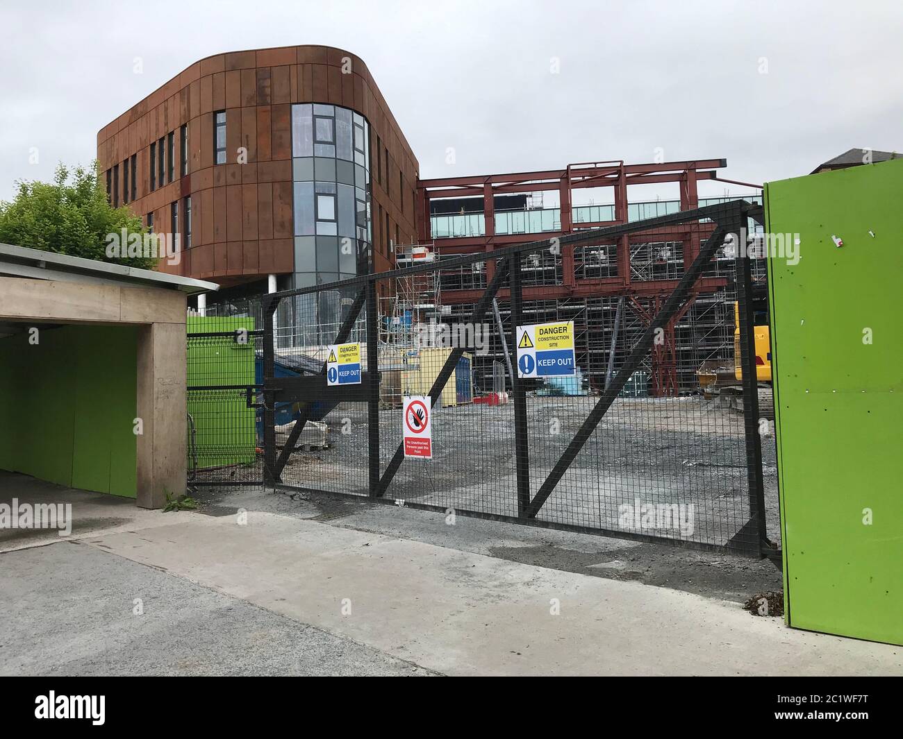 The royal maternity hospital building site hi-res stock photography and ...