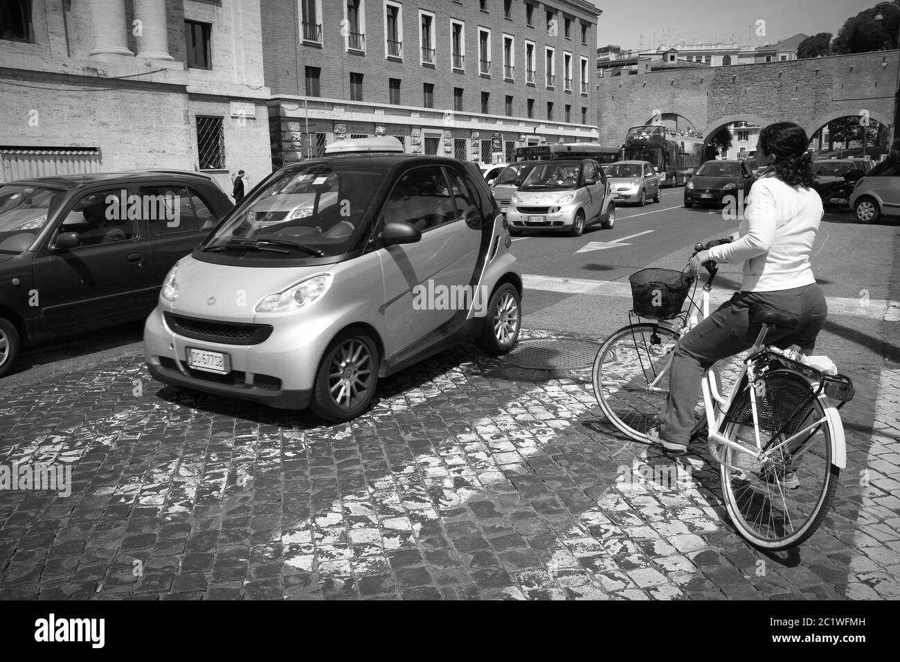 Traffic jam in rome hi-res stock photography and images - Alamy