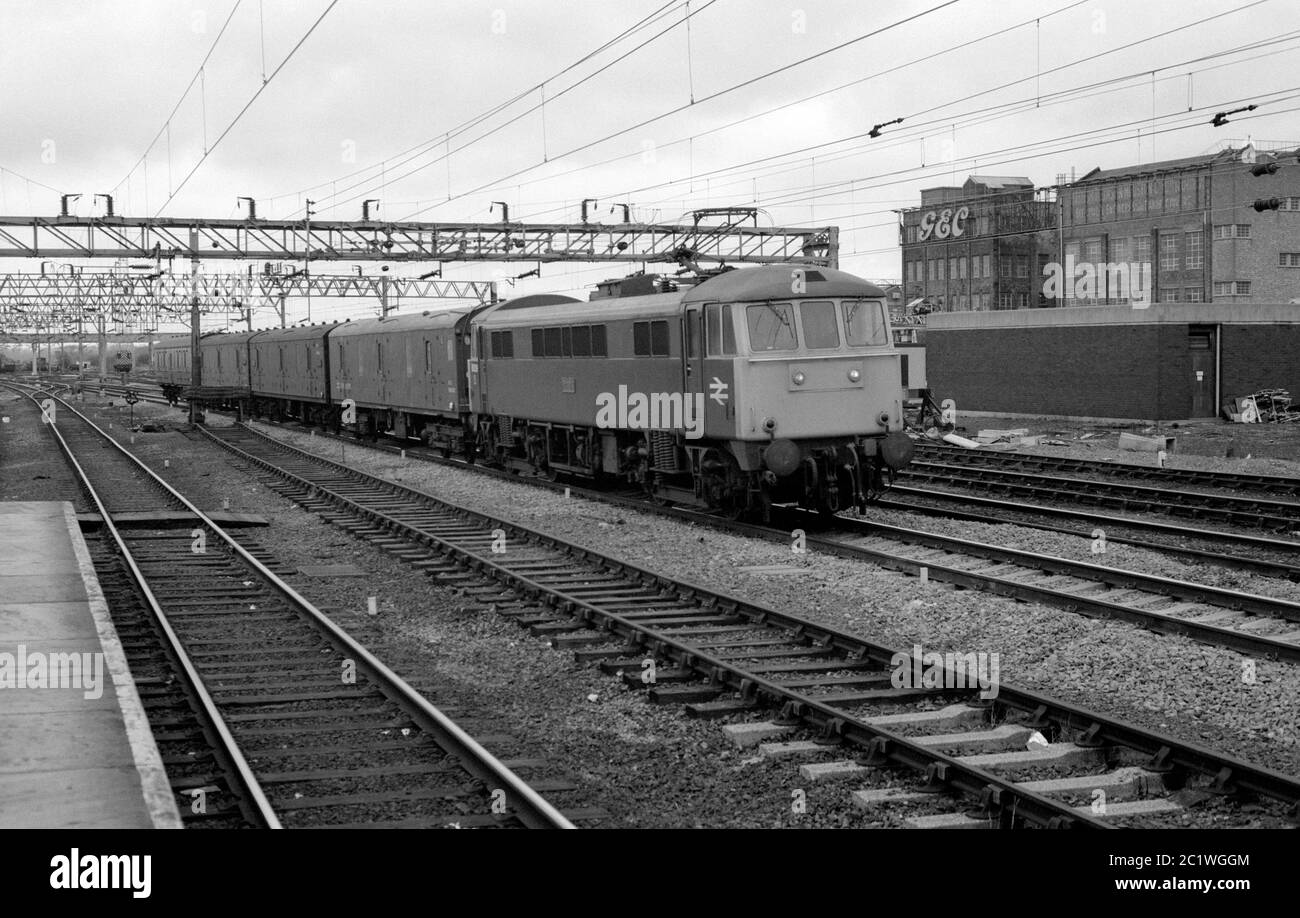 Class 86 electric locomotive No. 86219 pulling a parcels train at Rugby ...