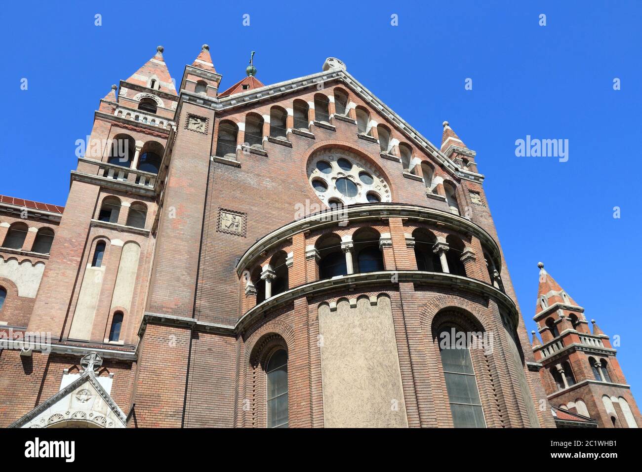 Romanesque revival architecture hi-res stock photography and images - Alamy