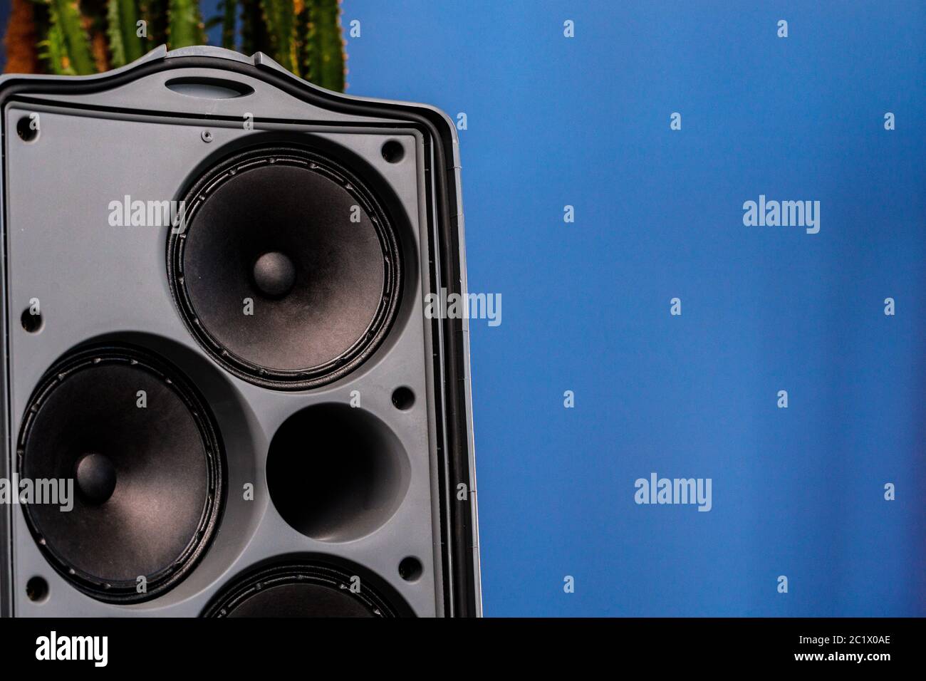 Gray music speaker sound column with vibration effect Stock Photo - Alamy