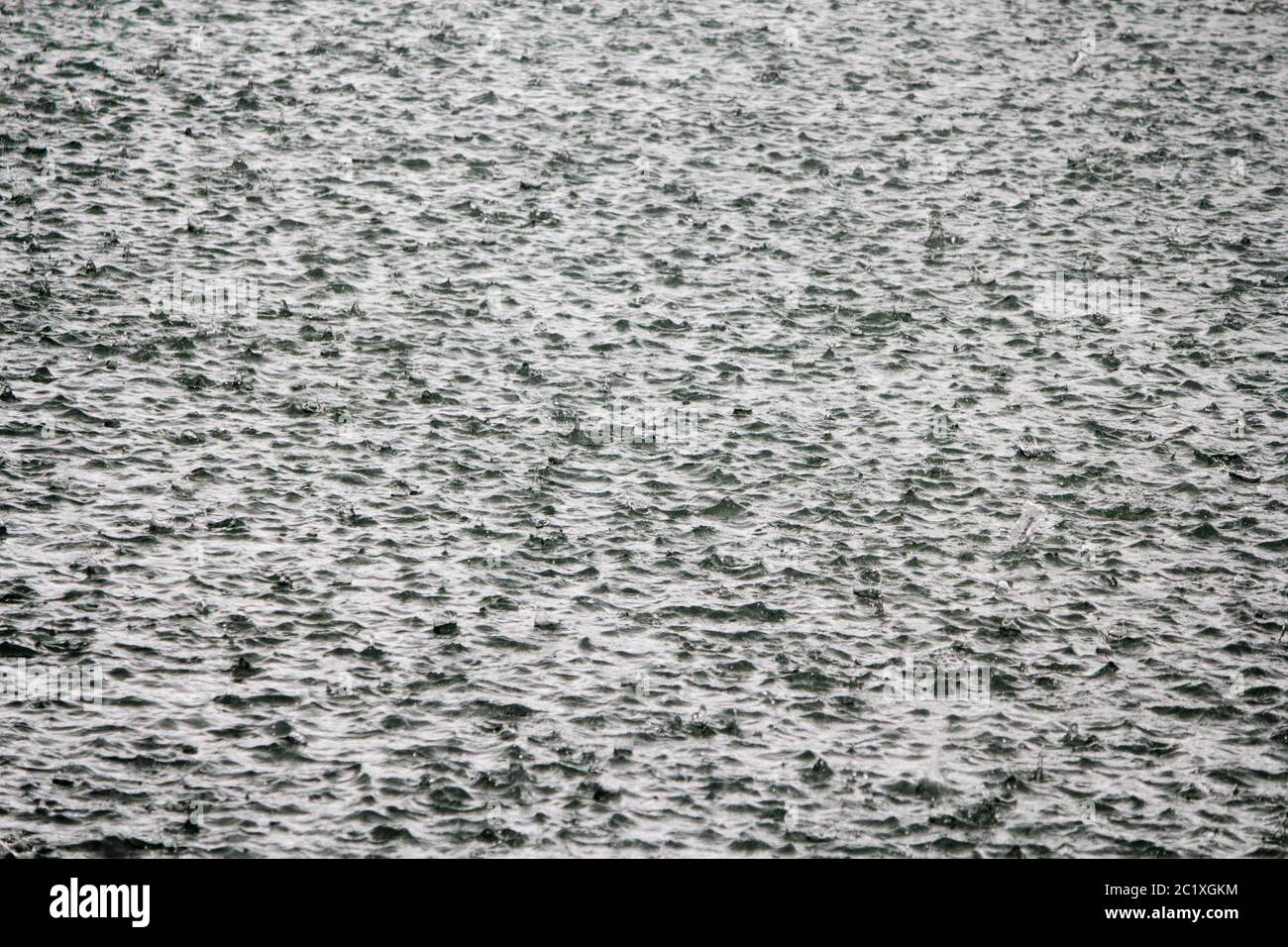Heavy rainfall hi-res stock photography and images - Alamy