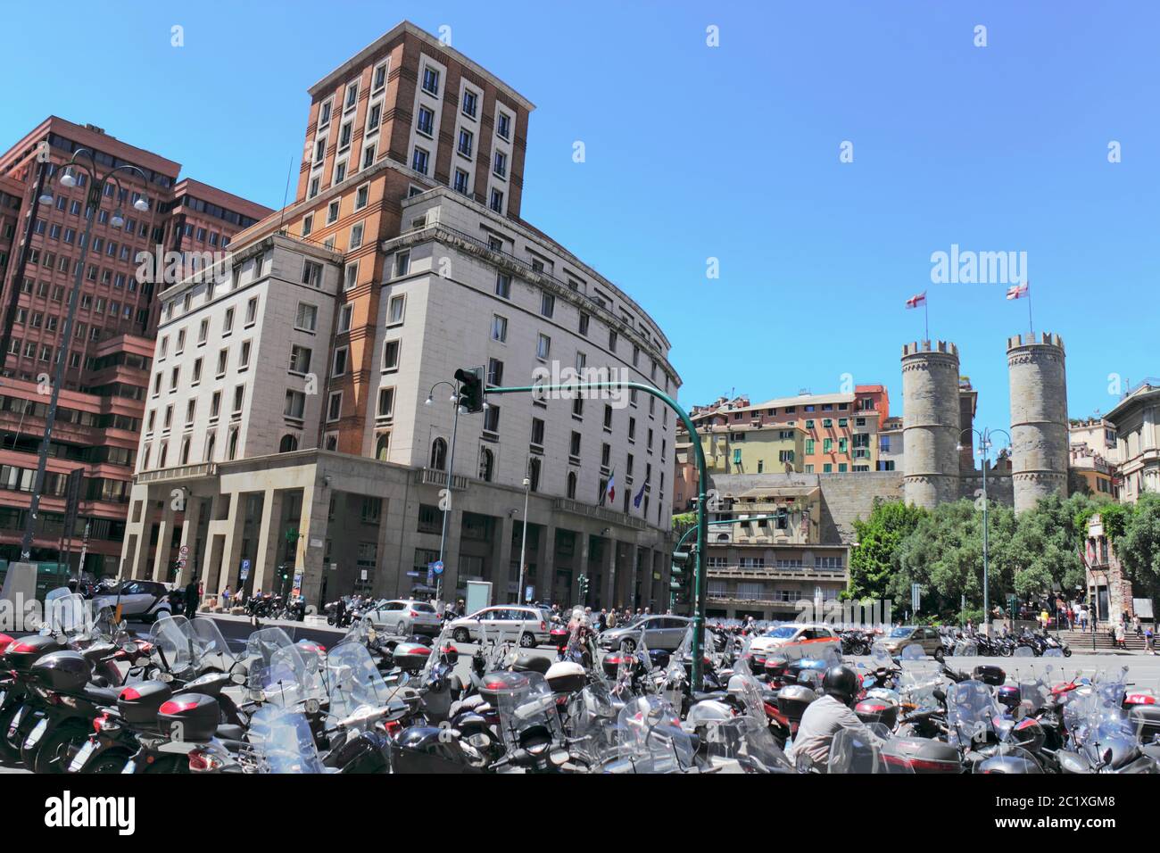 Traffic chaos hi-res stock photography and images - Alamy