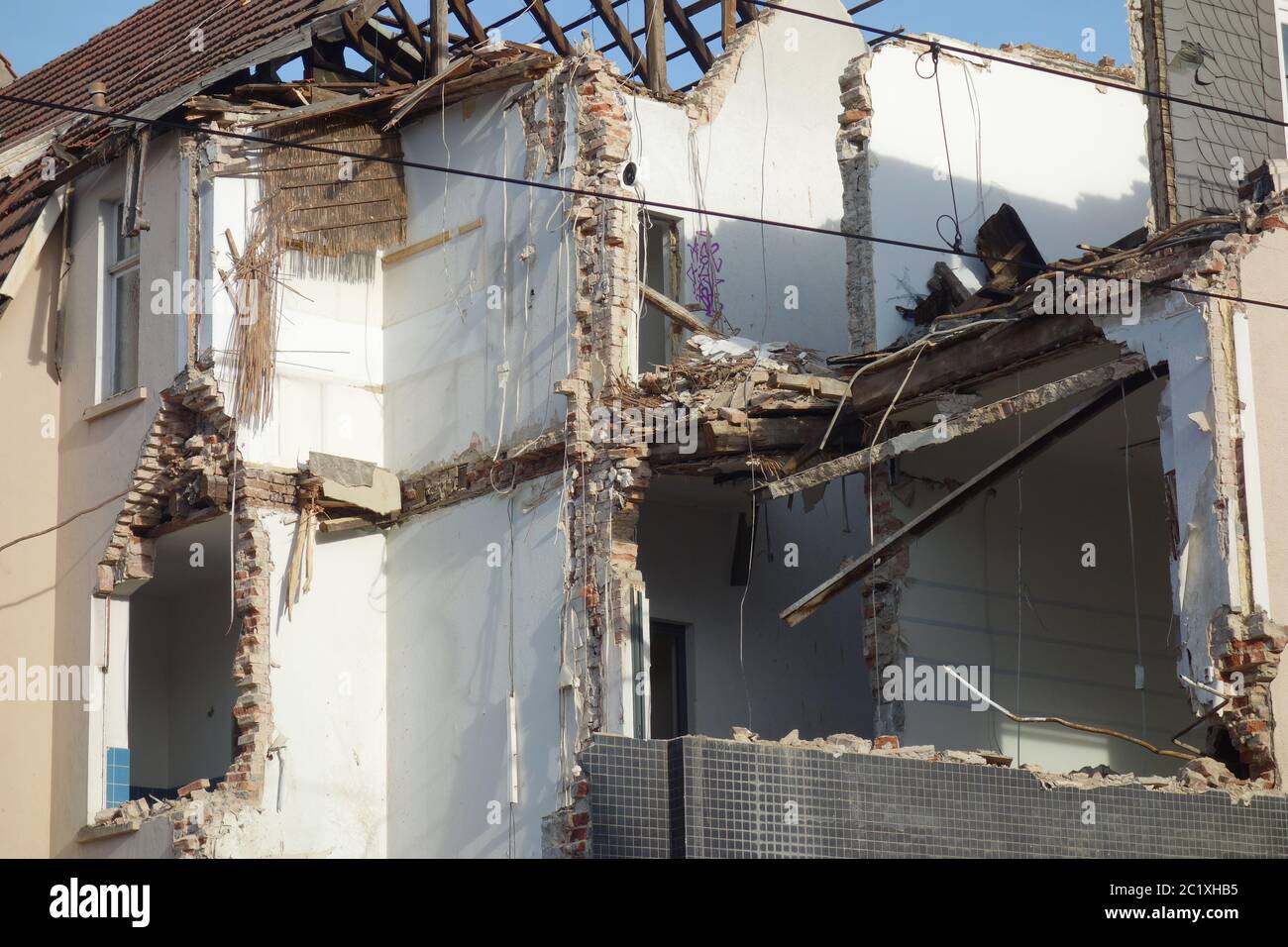 Tapping house hi-res stock photography and images - Alamy