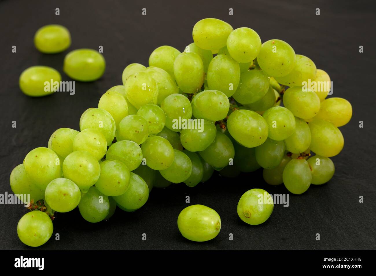 Table grapes fresh fruit hi-res stock photography and images - Alamy