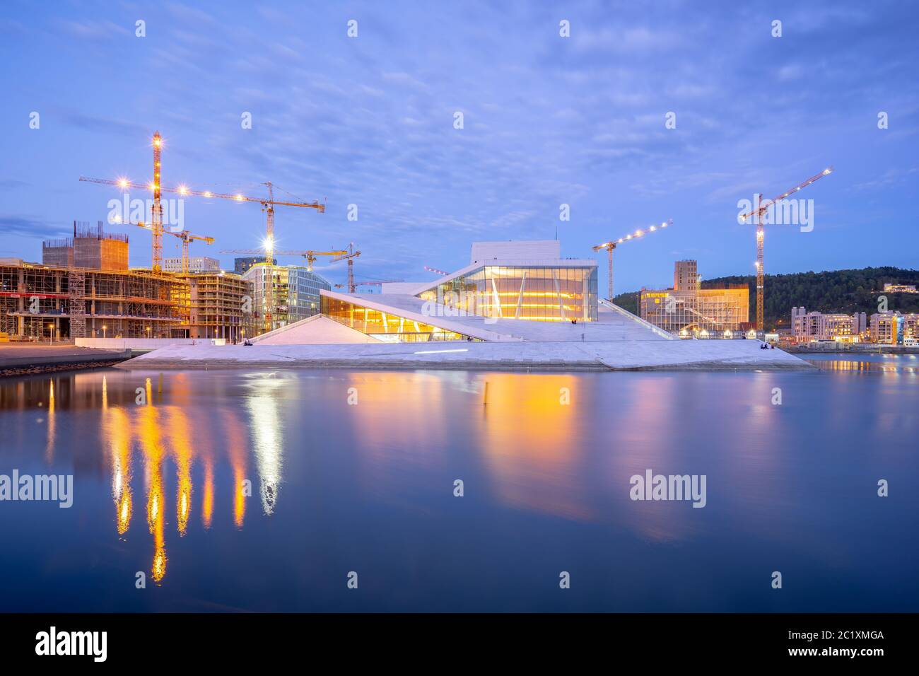 Oslo Opera House at night in Oslo, Norway Stock Photo - Alamy
