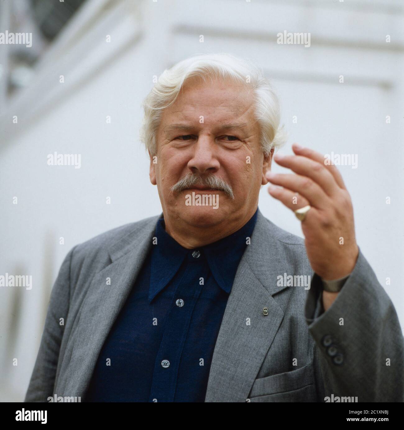 Ustinov studio hi-res stock photography and images - Alamy