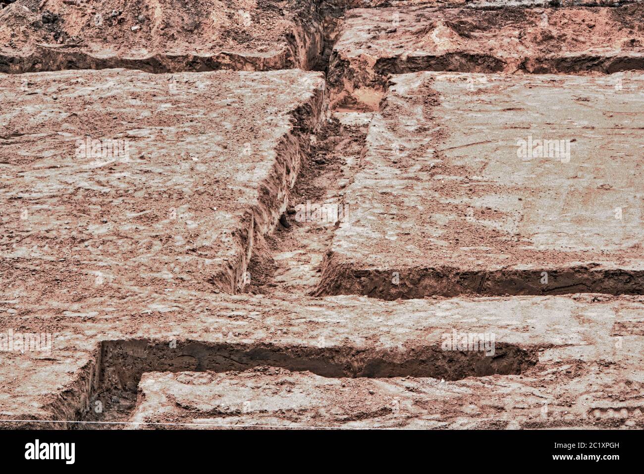 Sand earthworks hi-res stock photography and images - Alamy