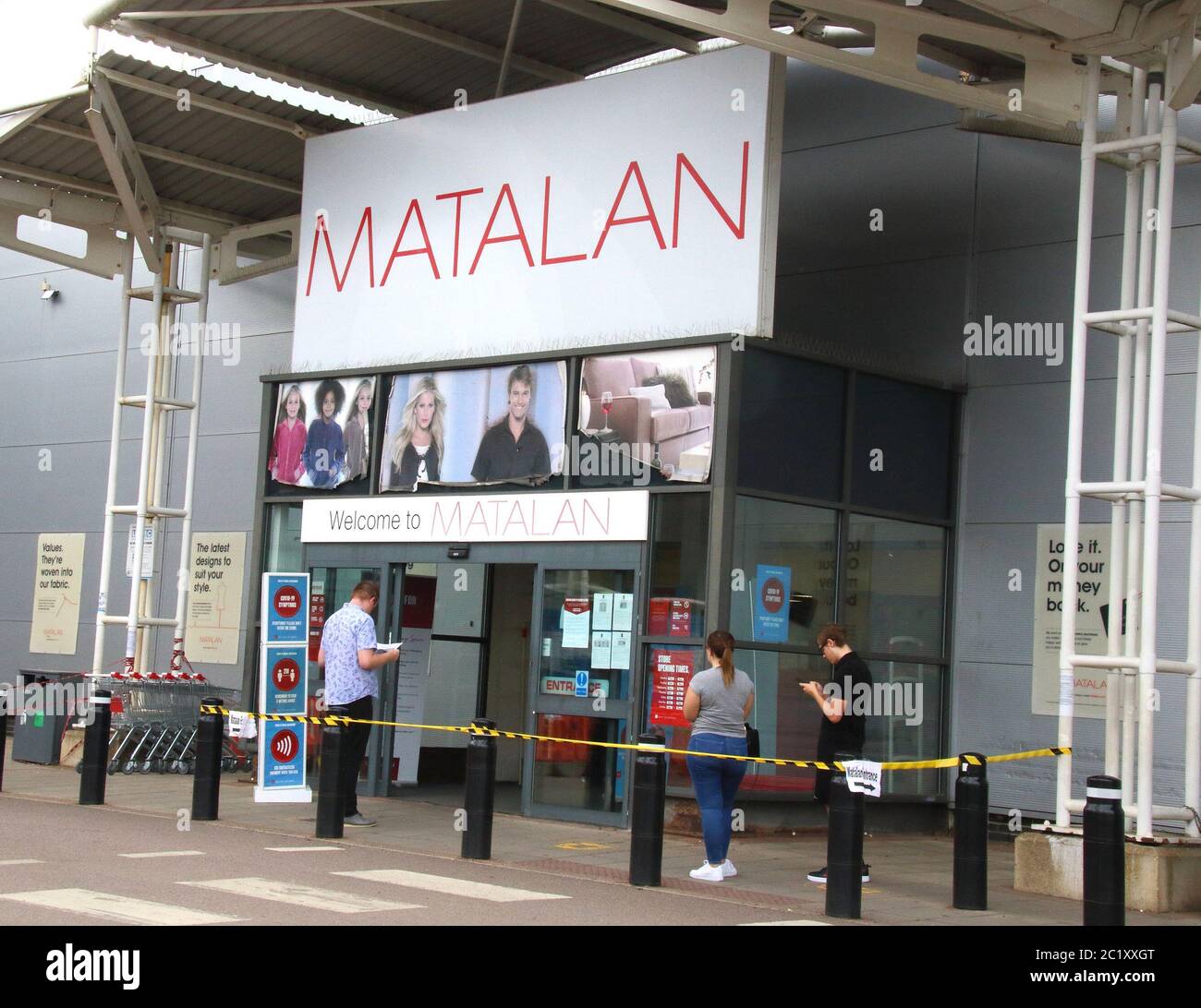 Matalan logos hi-res stock photography and images - Alamy