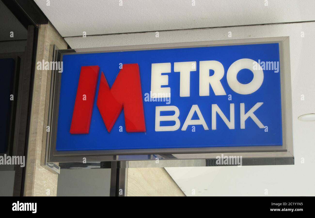 Metro Bank Logo High Resolution Stock Photography and Images - Alamy