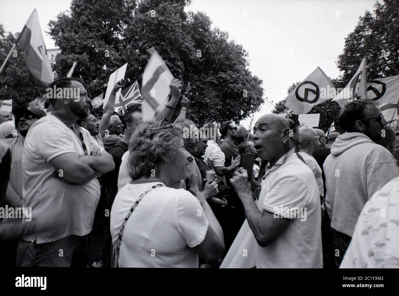 Tommy robinson rally hi-res stock photography and images - Alamy