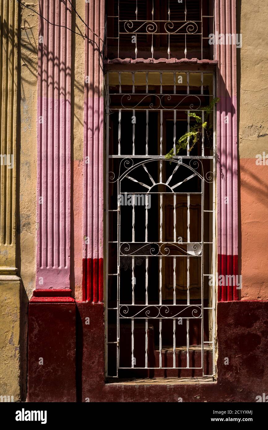 Santiago wrought iron building hi-res stock photography and images - Alamy