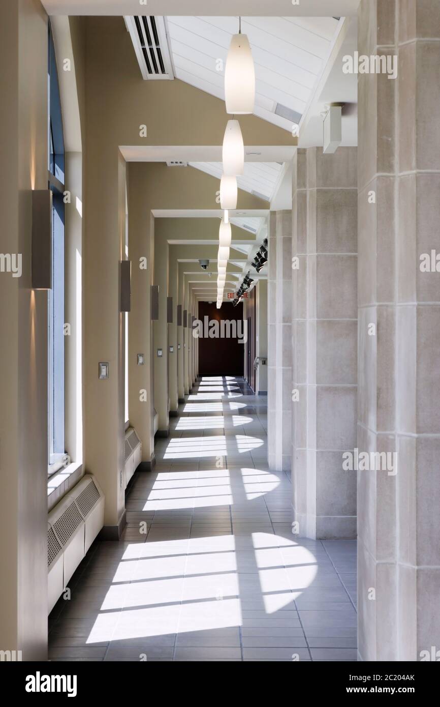 Vanishing point perspective of a stone corridor Stock Photo - Alamy