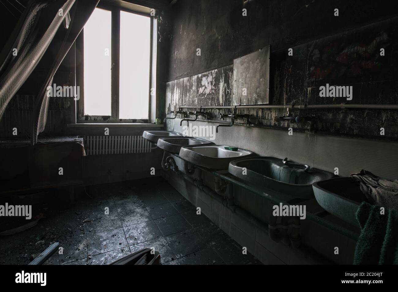 Burnt house interior. Charred walls of toilet after a fire Stock Photo ...