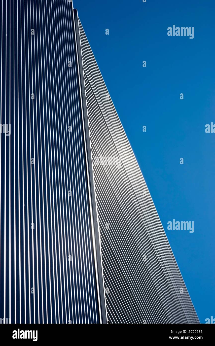 Metal clad building hi-res stock photography and images - Alamy