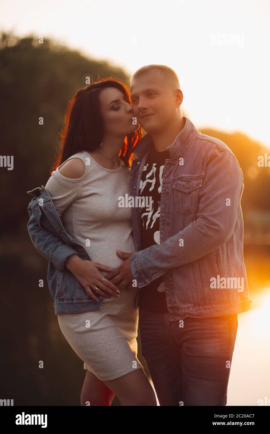 Family enjoying sun hi-res stock photography and images - Alamy