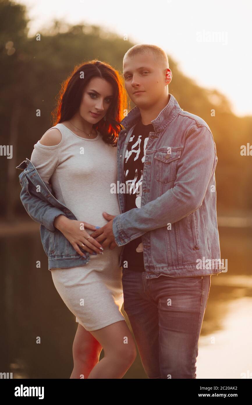 Family enjoying sun hi-res stock photography and images - Alamy