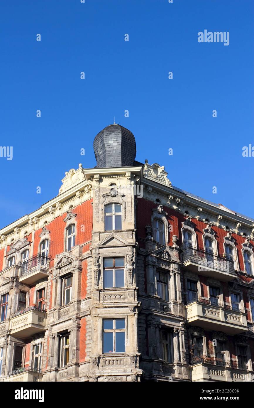Old stucco house Stock Photo - Alamy