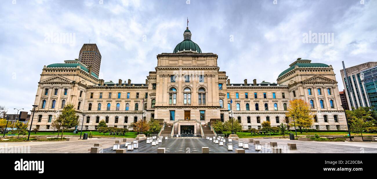 Indiana government office exterior hi-res stock photography and images ...