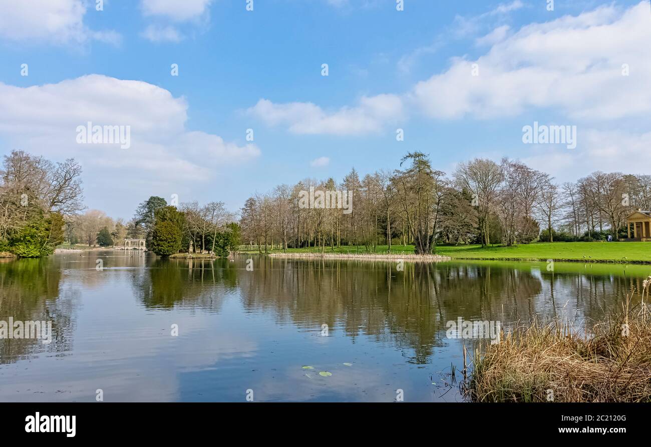 Panoramic view of Octagon Lake in Stowe, Buckinghamshire, United ...