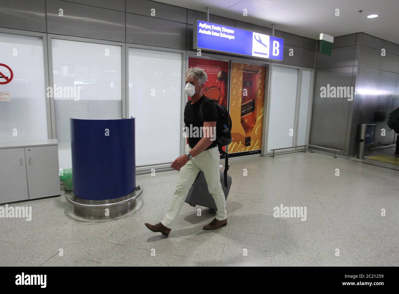 The first tourists arrived in Greece from Amsterdam and Paris at the ...