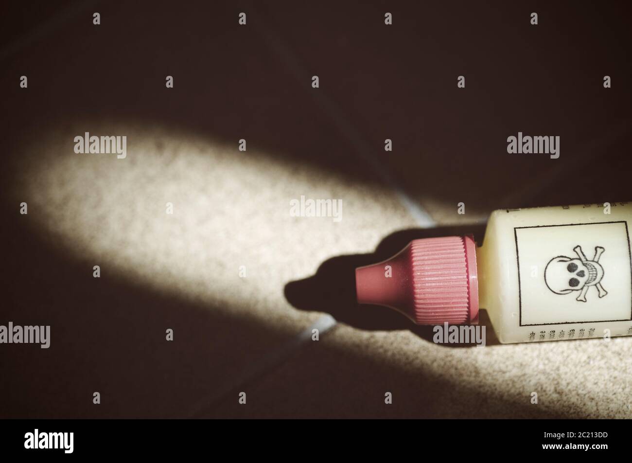 Toxic label hi-res stock photography and images - Alamy