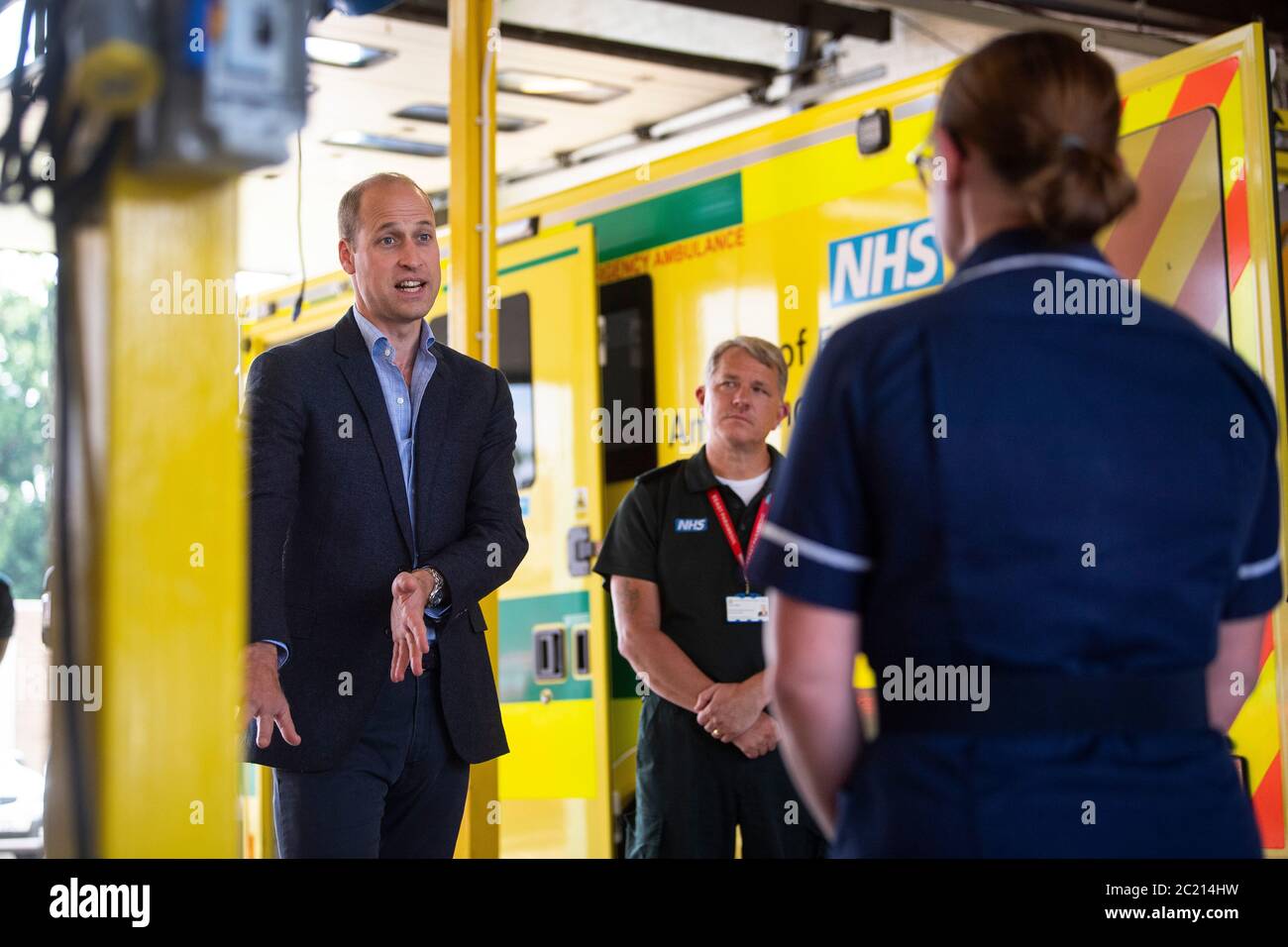 The Duke of Cambridge meets paramedic staff, maintaining social ...