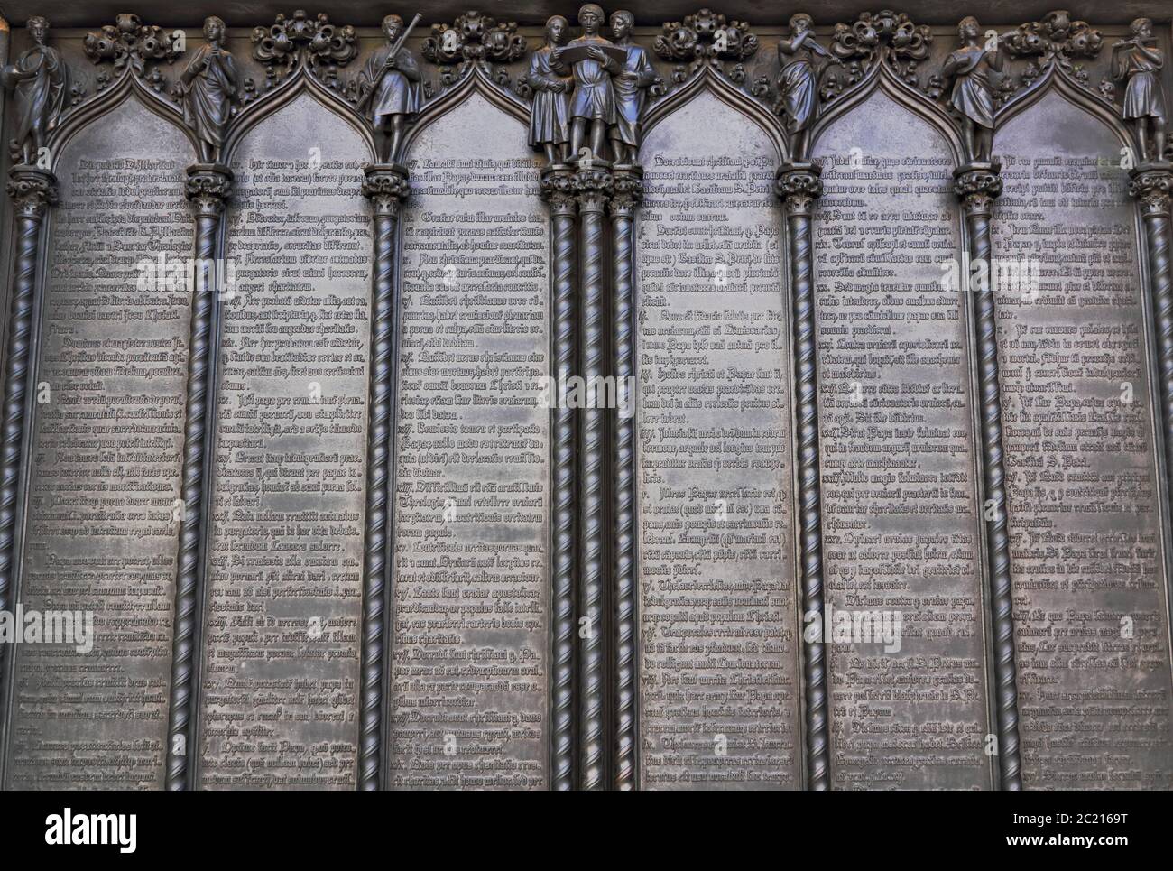 Martin luther 95 thesen hi-res stock photography and images - Alamy