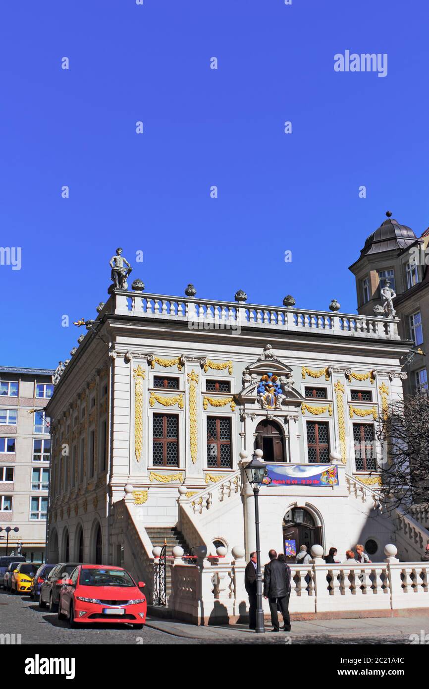 Trading exchange hi-res stock photography and images - Alamy