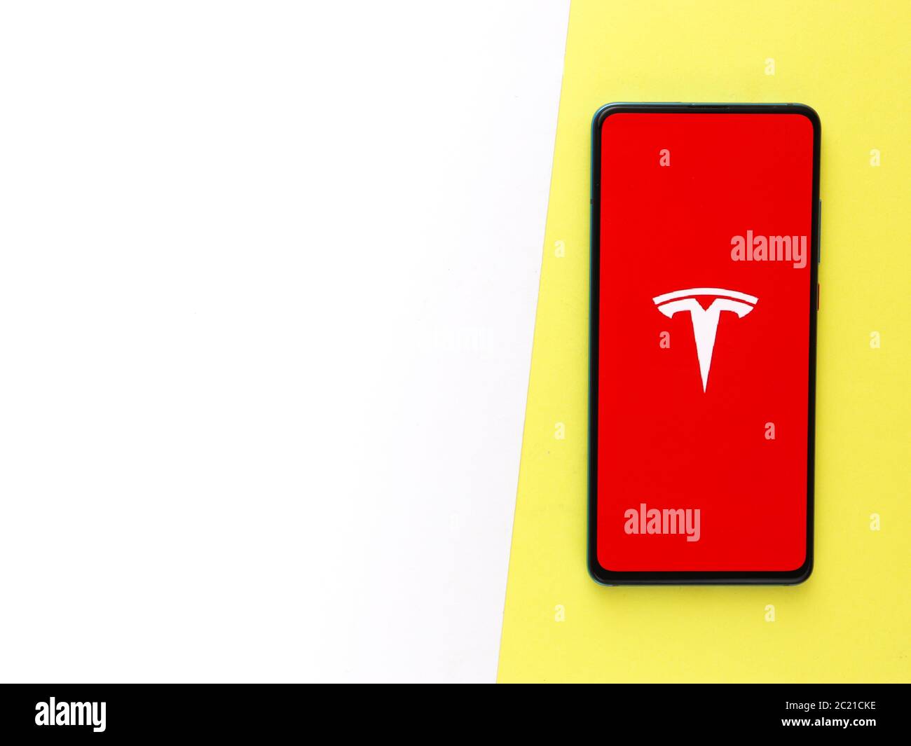 Tesla App Logo High Resolution Stock Photography and Images - Alamy