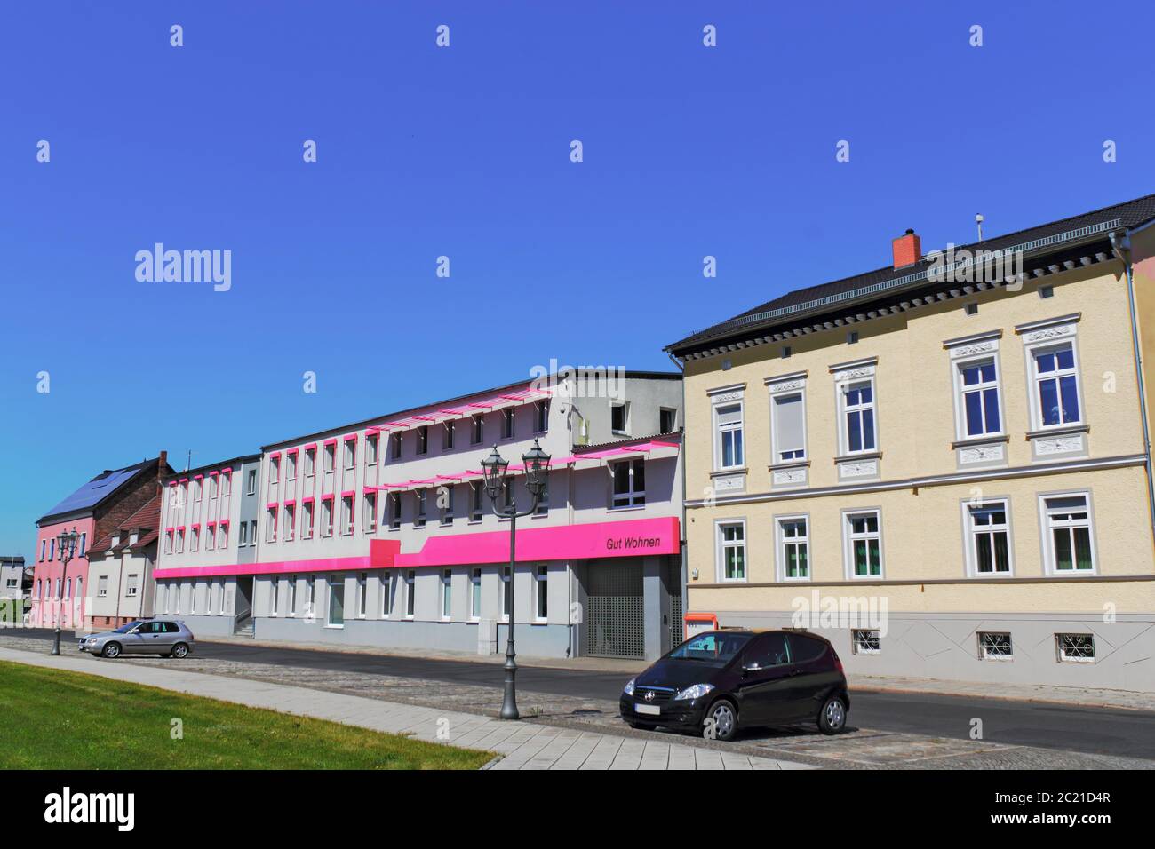 Living is good hi-res stock photography and images - Alamy