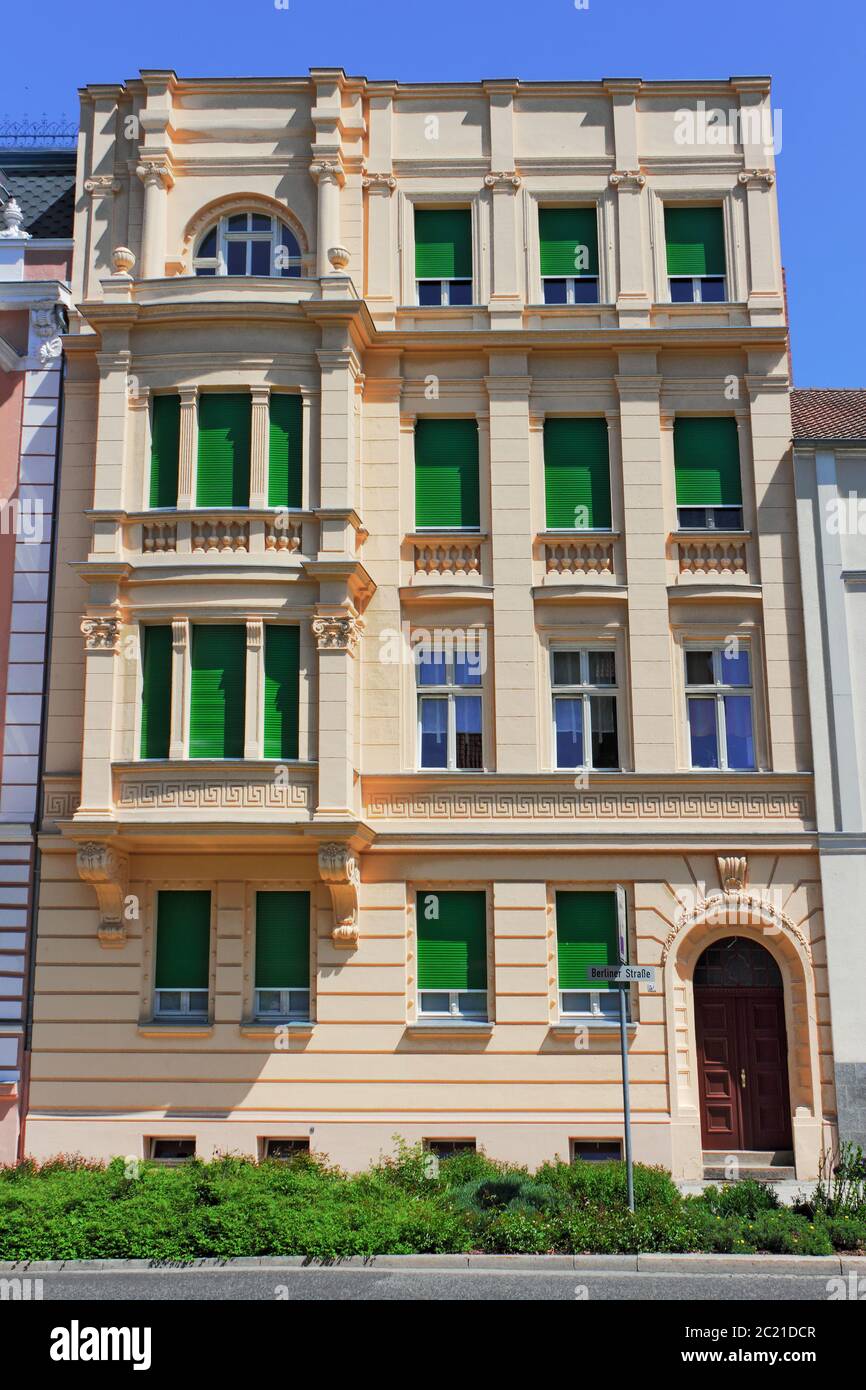 old town house Stock Photo - Alamy
