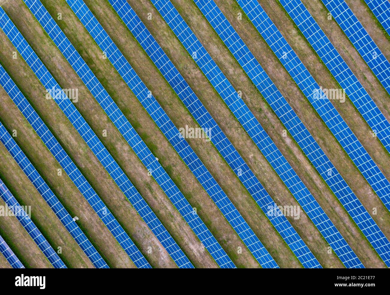 Solar plant from above hi-res stock photography and images - Alamy