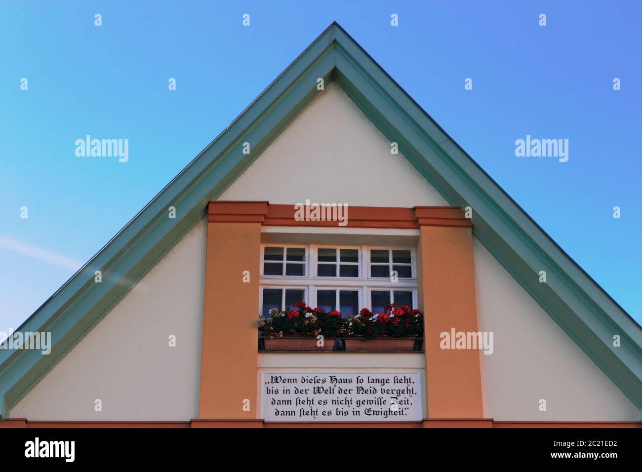 Slogan house hi-res stock photography and images - Alamy