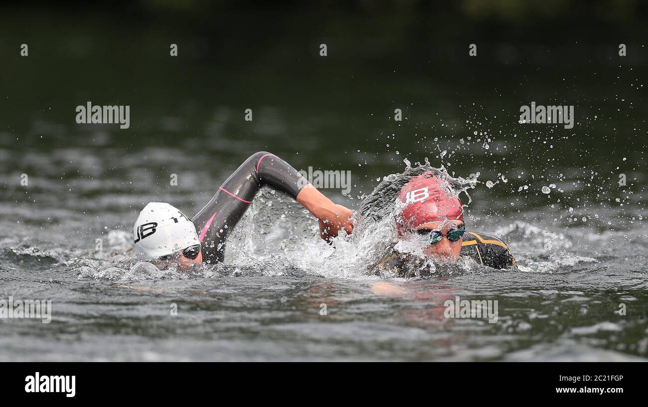 Triathlon feature alex yee olivia mathias hi-res stock photography and ...
