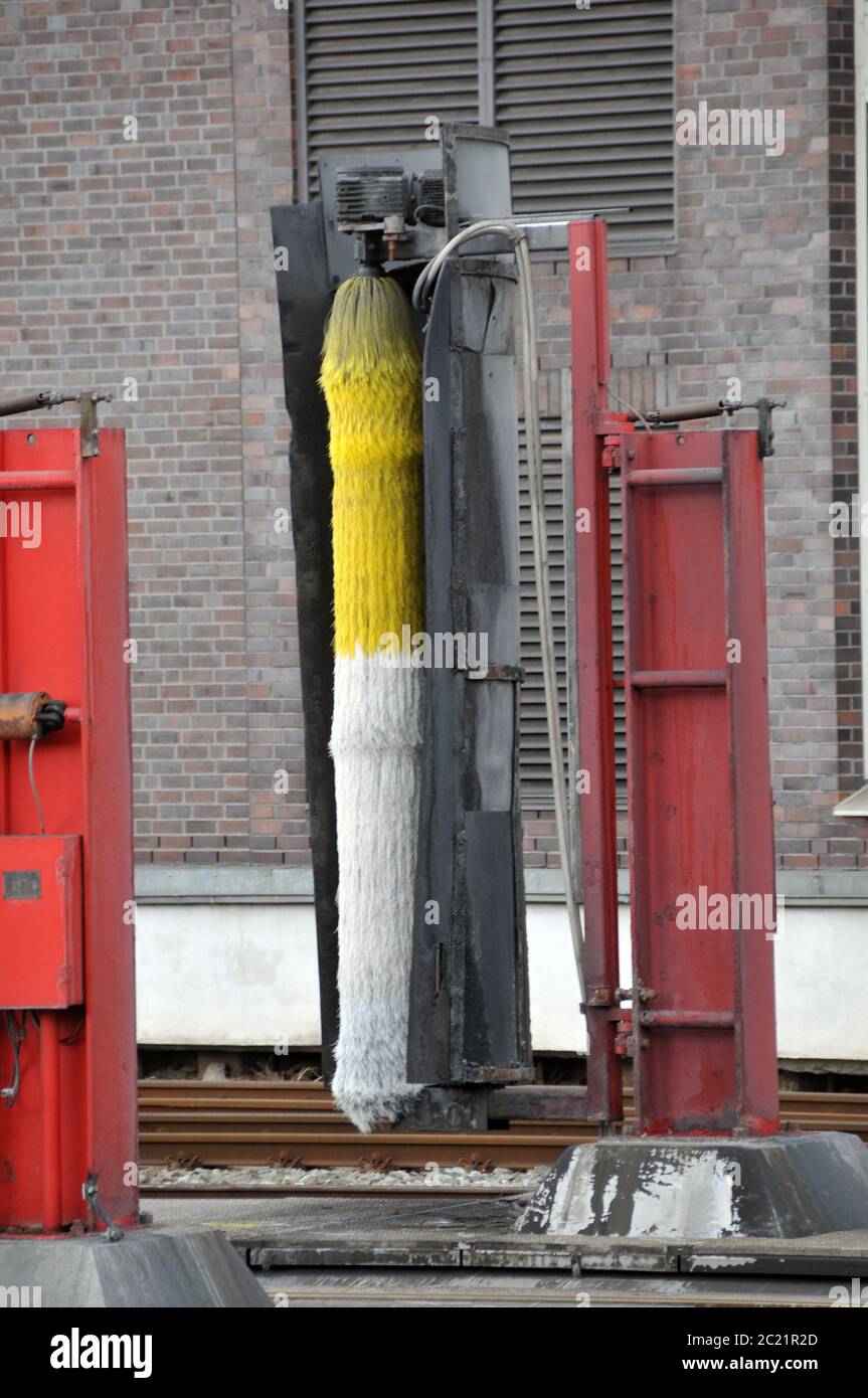 Brush harbor hi-res stock photography and images - Alamy