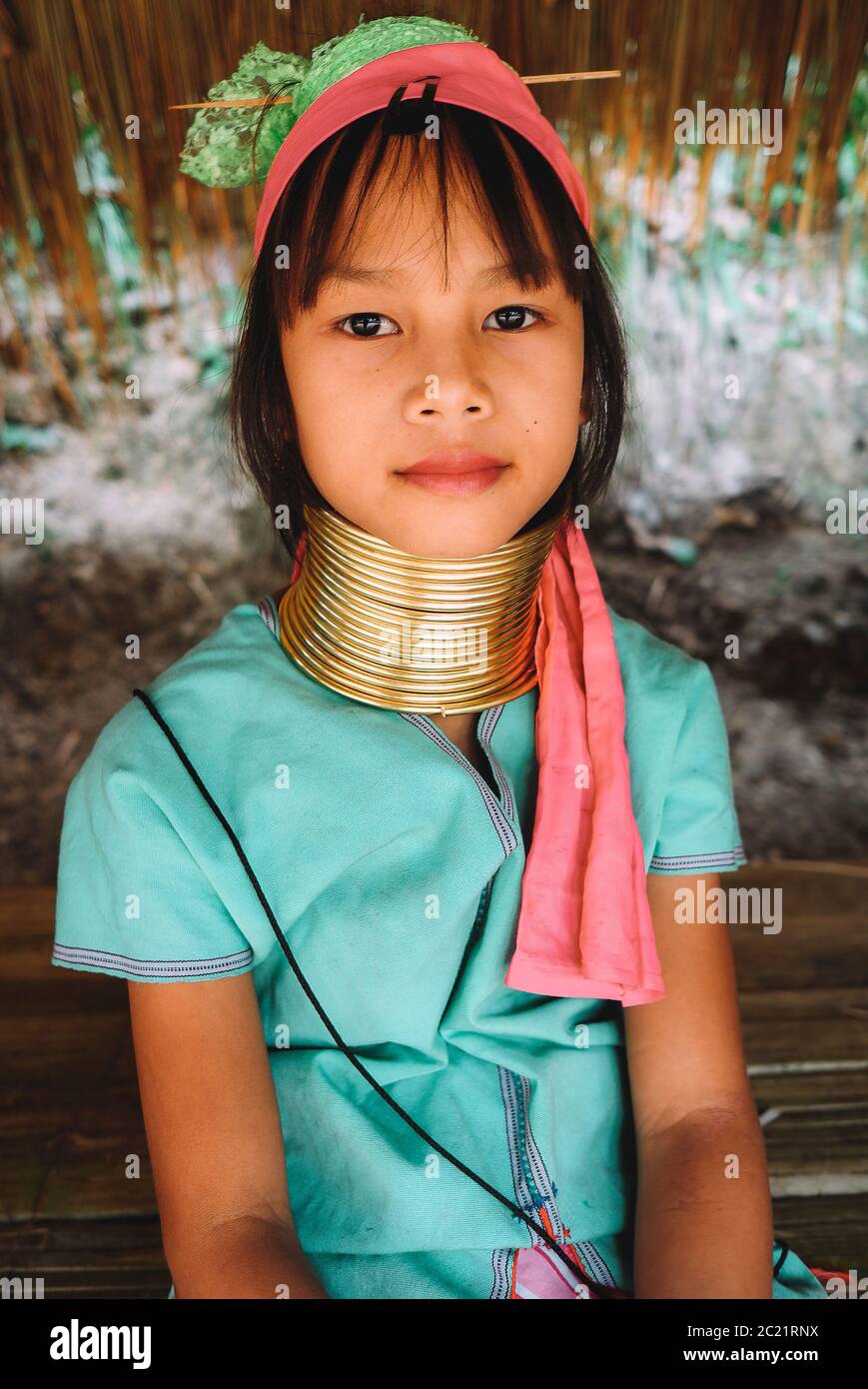Portrait a beautiful girl from the giraffe women tribe Stock Photo - Alamy