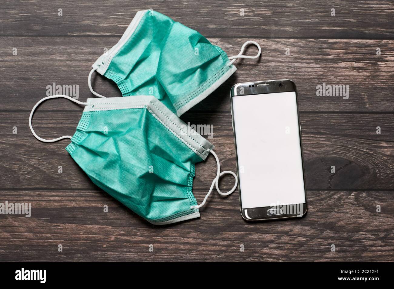 Smartphone with blank screen hi-res stock photography and images - Alamy