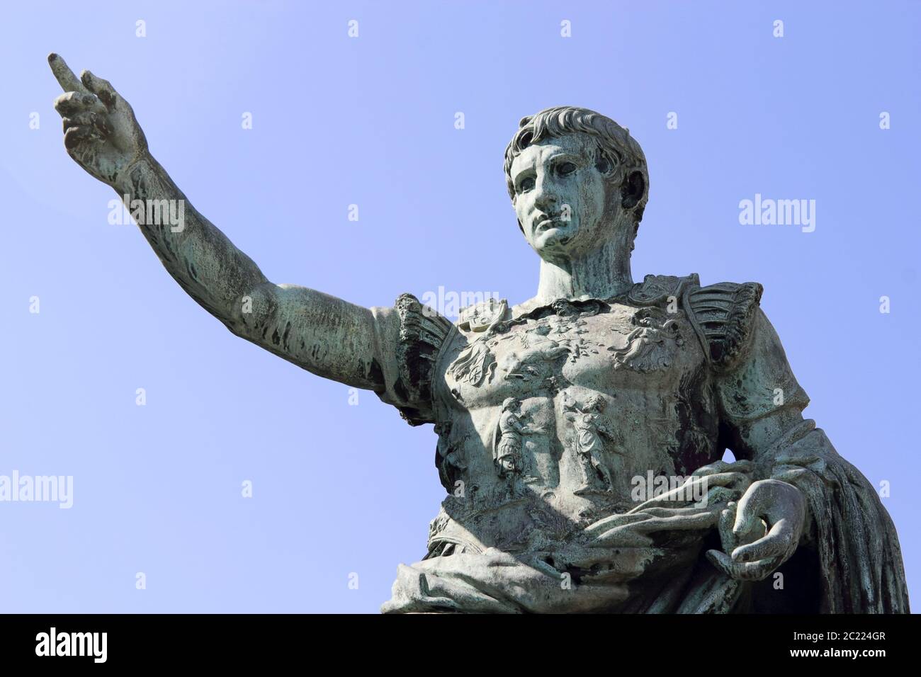 Roman statue in Naples Stock Photo - Alamy