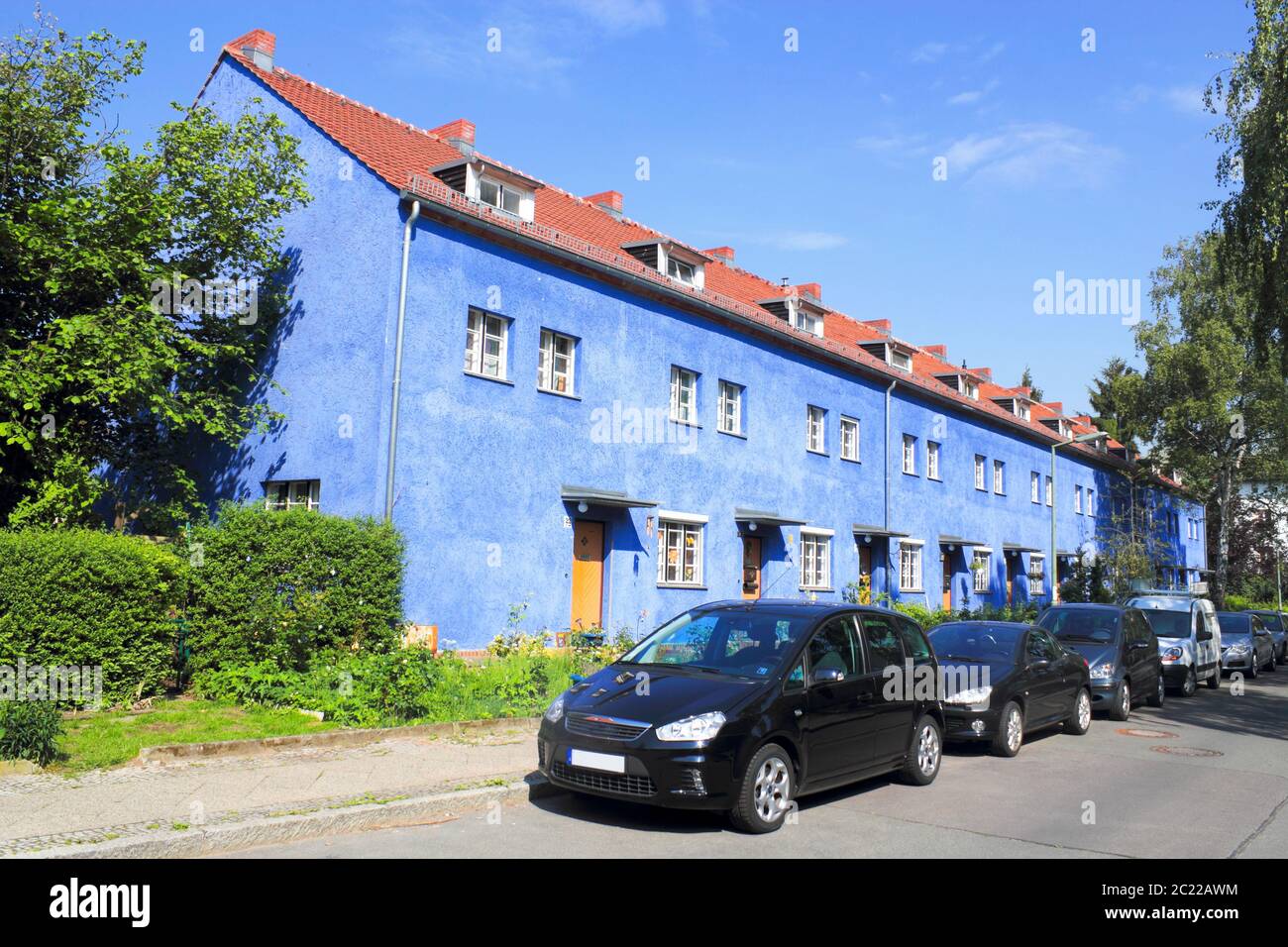 Blue housing hi-res stock photography and images - Alamy