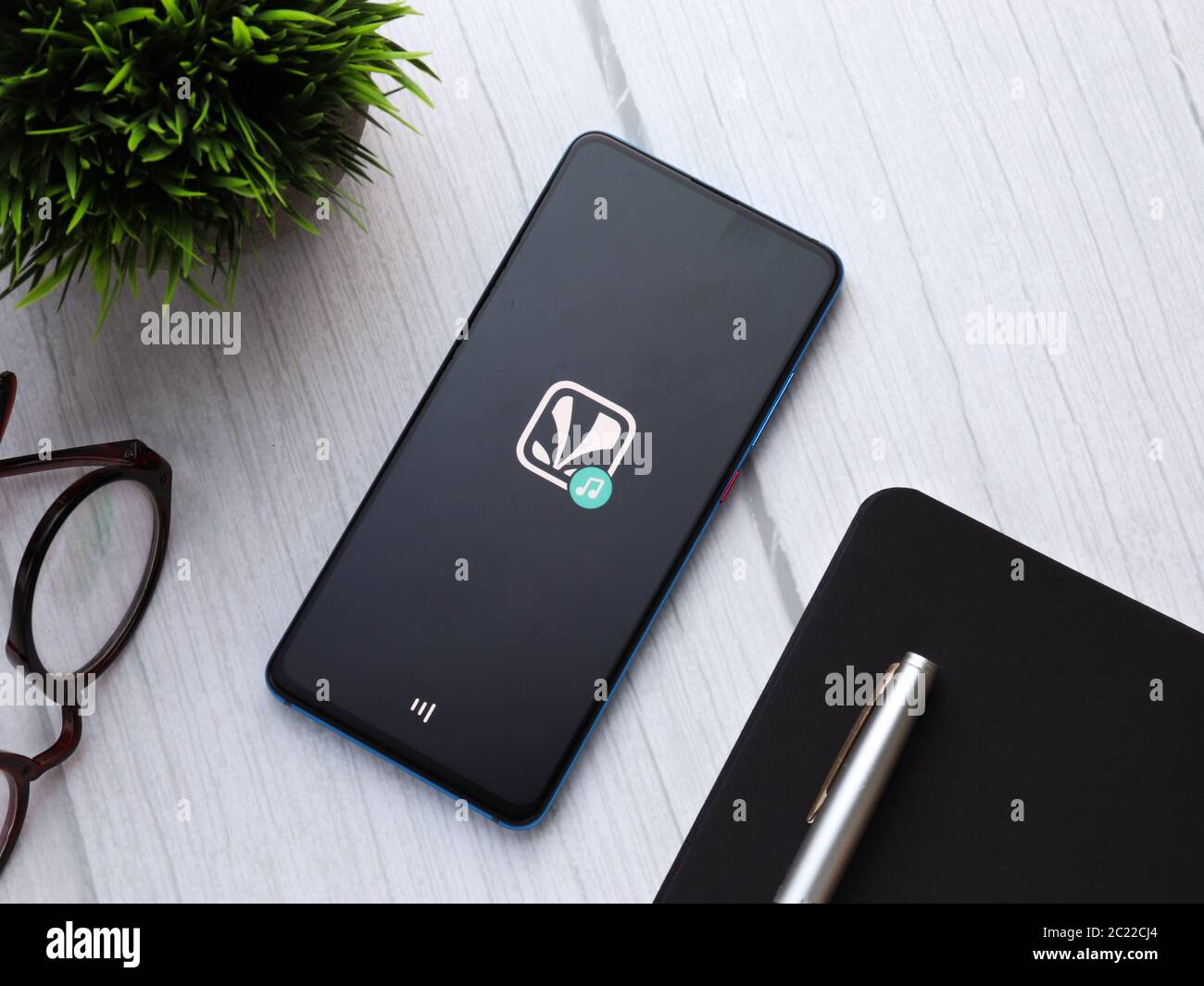 Jiosaavn logo hi-res stock photography and images - Alamy