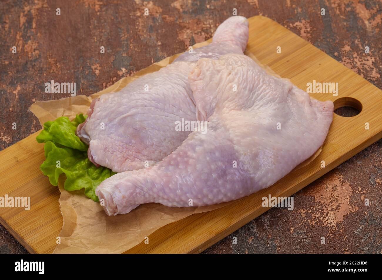 Raw chicken leg ready for cooking Stock Photo - Alamy