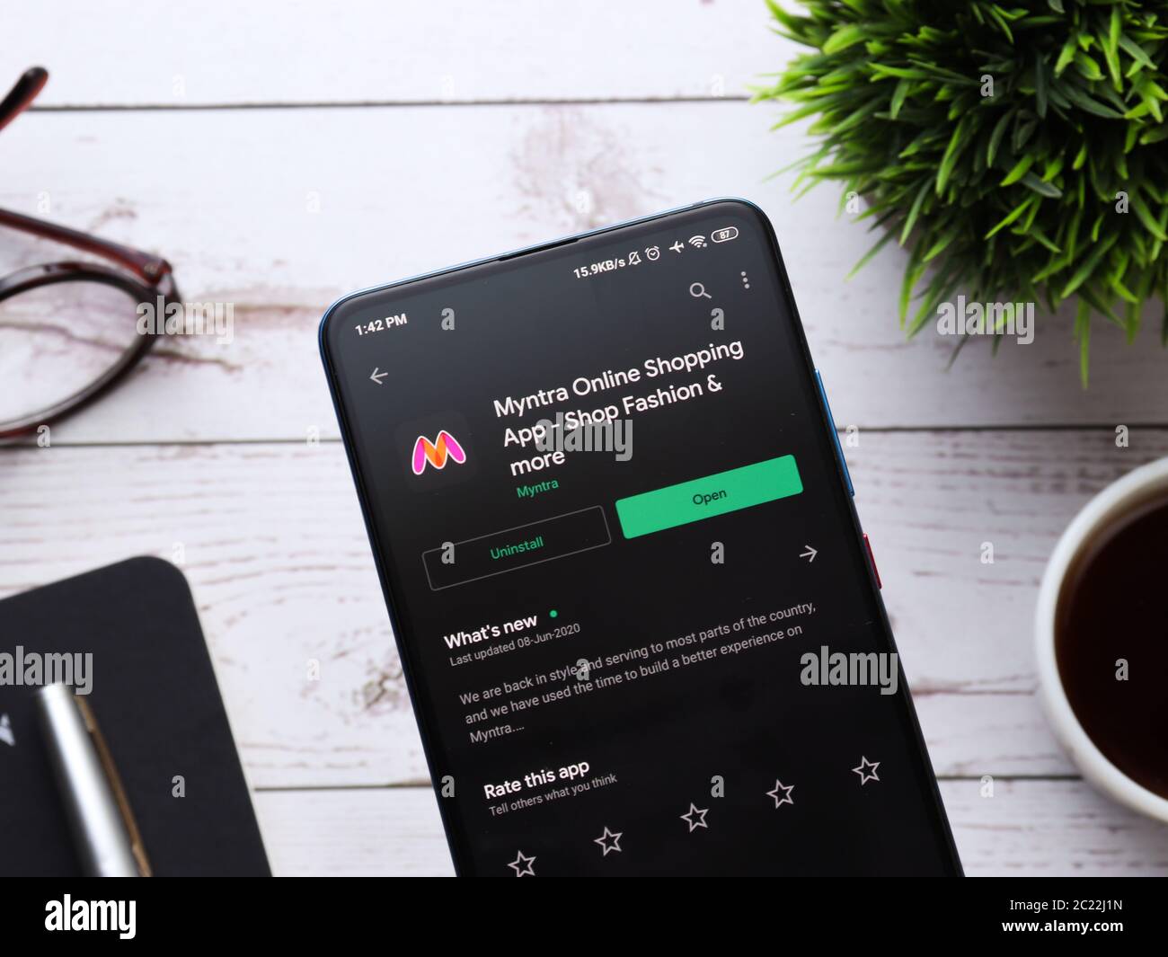 Myntra logo hi-res stock photography and images - Alamy