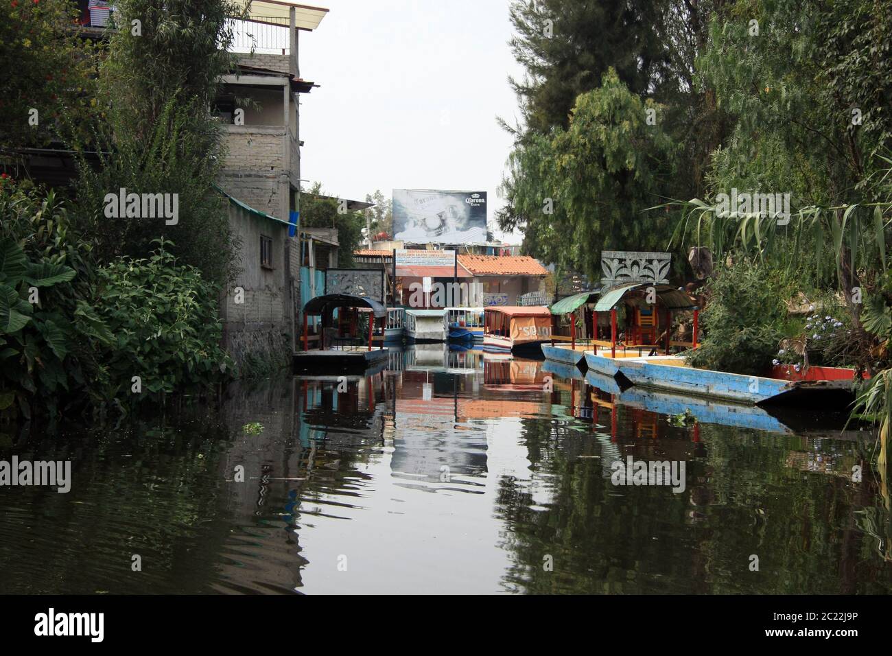 The island of the dolls (La Isla de las Muñecas) little islands in Lake ...