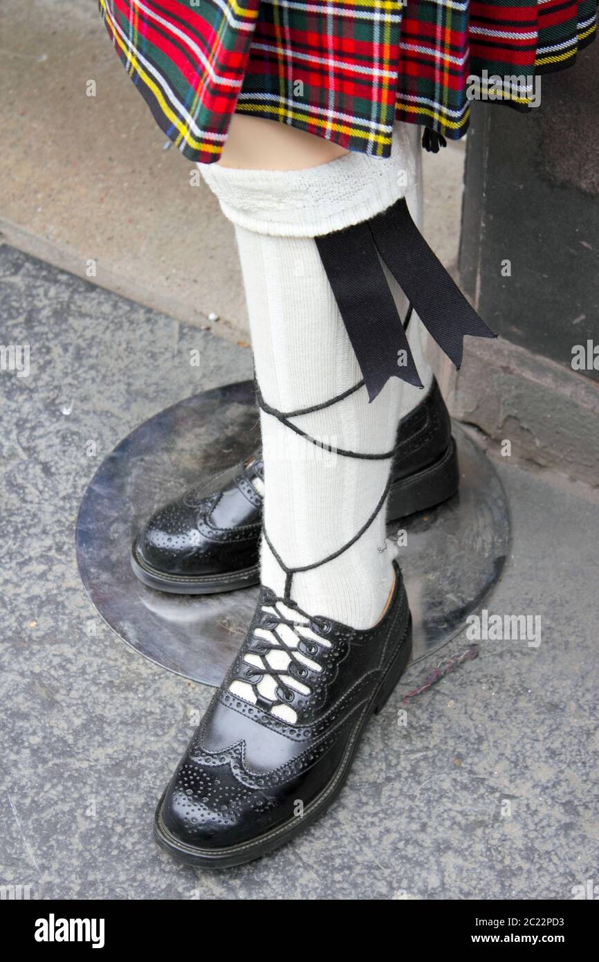 Tartan clothes hi-res stock photography and images - Alamy