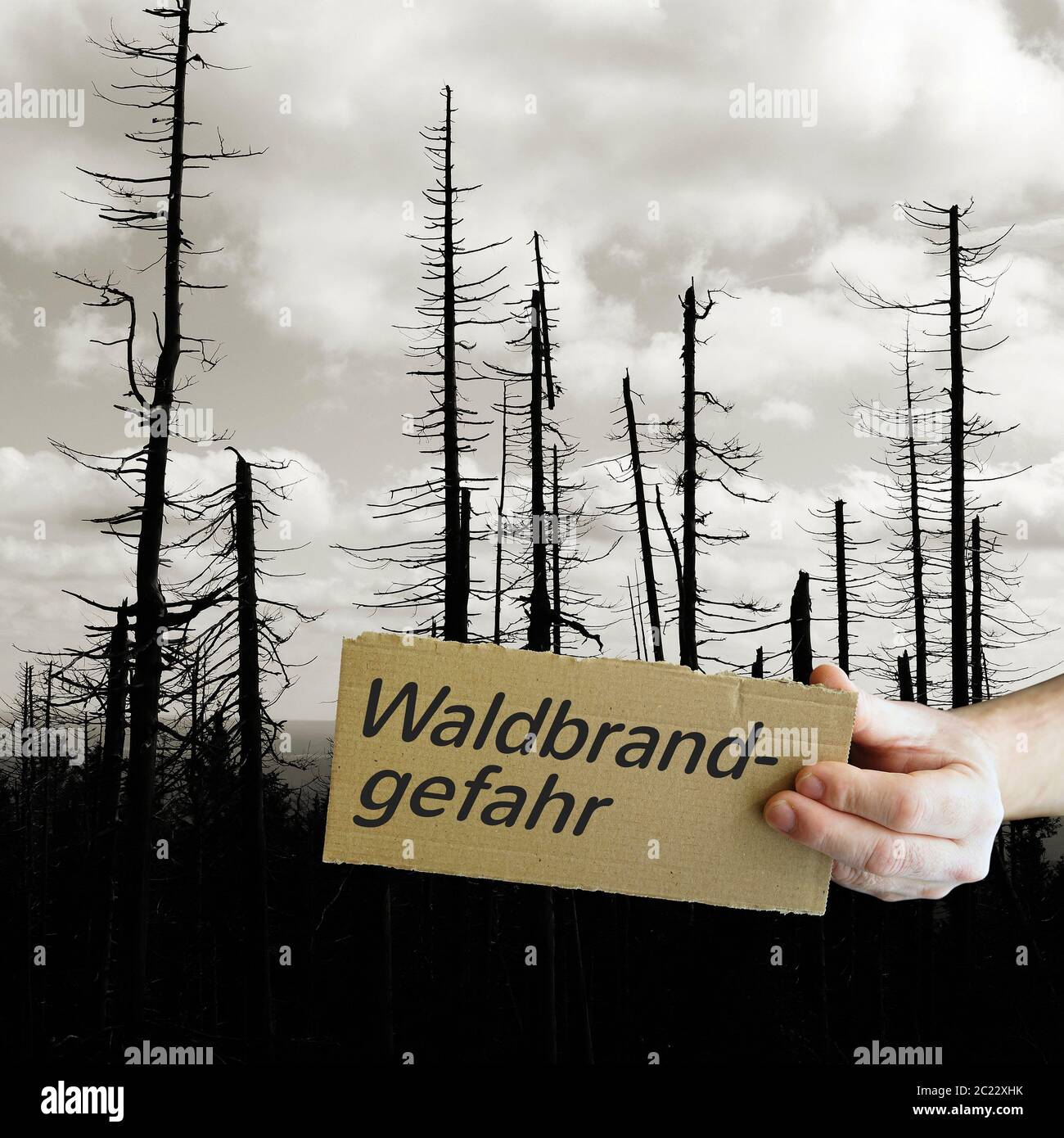 Risk of fire sign hi-res stock photography and images - Alamy