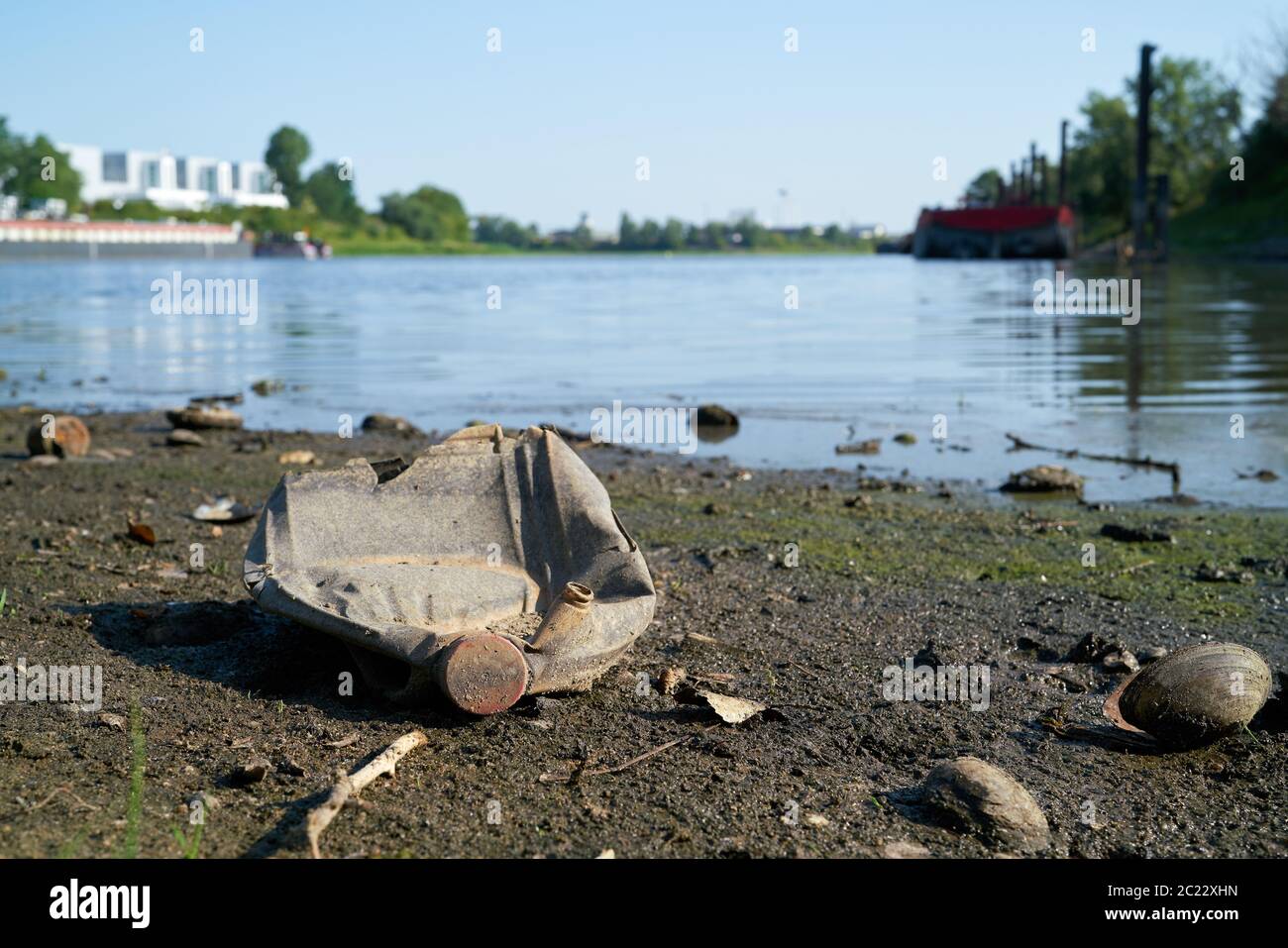 Plastic waste river hi-res stock photography and images - Alamy