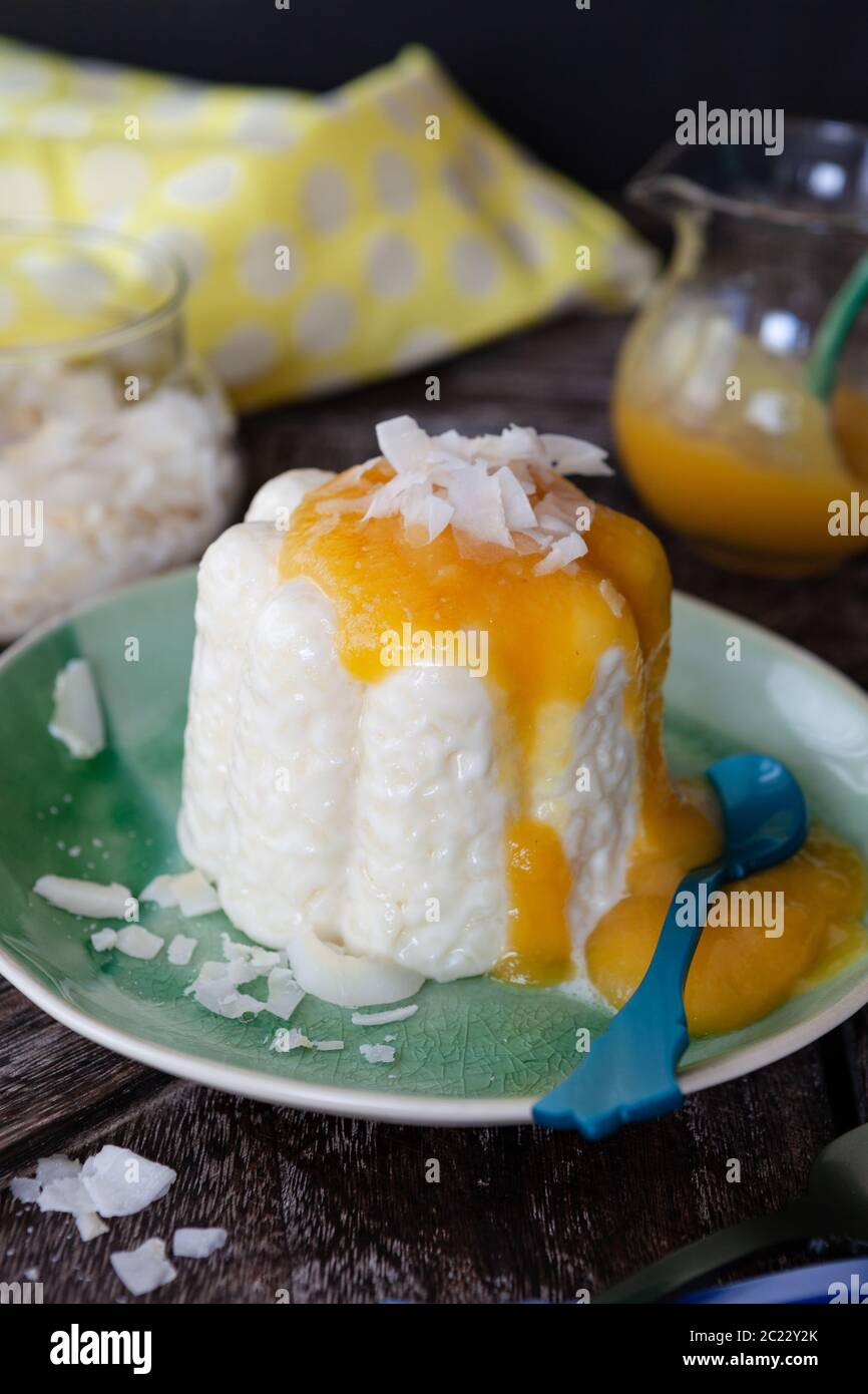 Vegan coconut rice pudding hi-res stock photography and images - Alamy